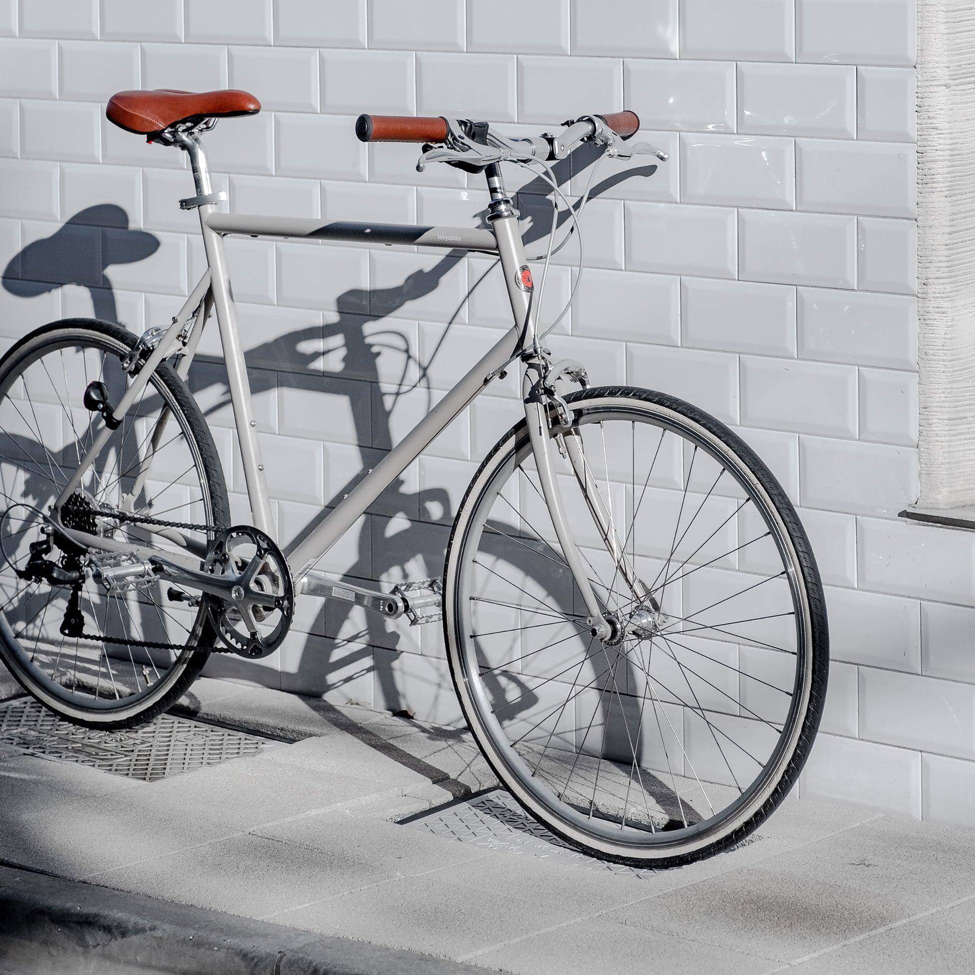 VELO - Saddle in dark brown faux leather (CS) – tokyobike London